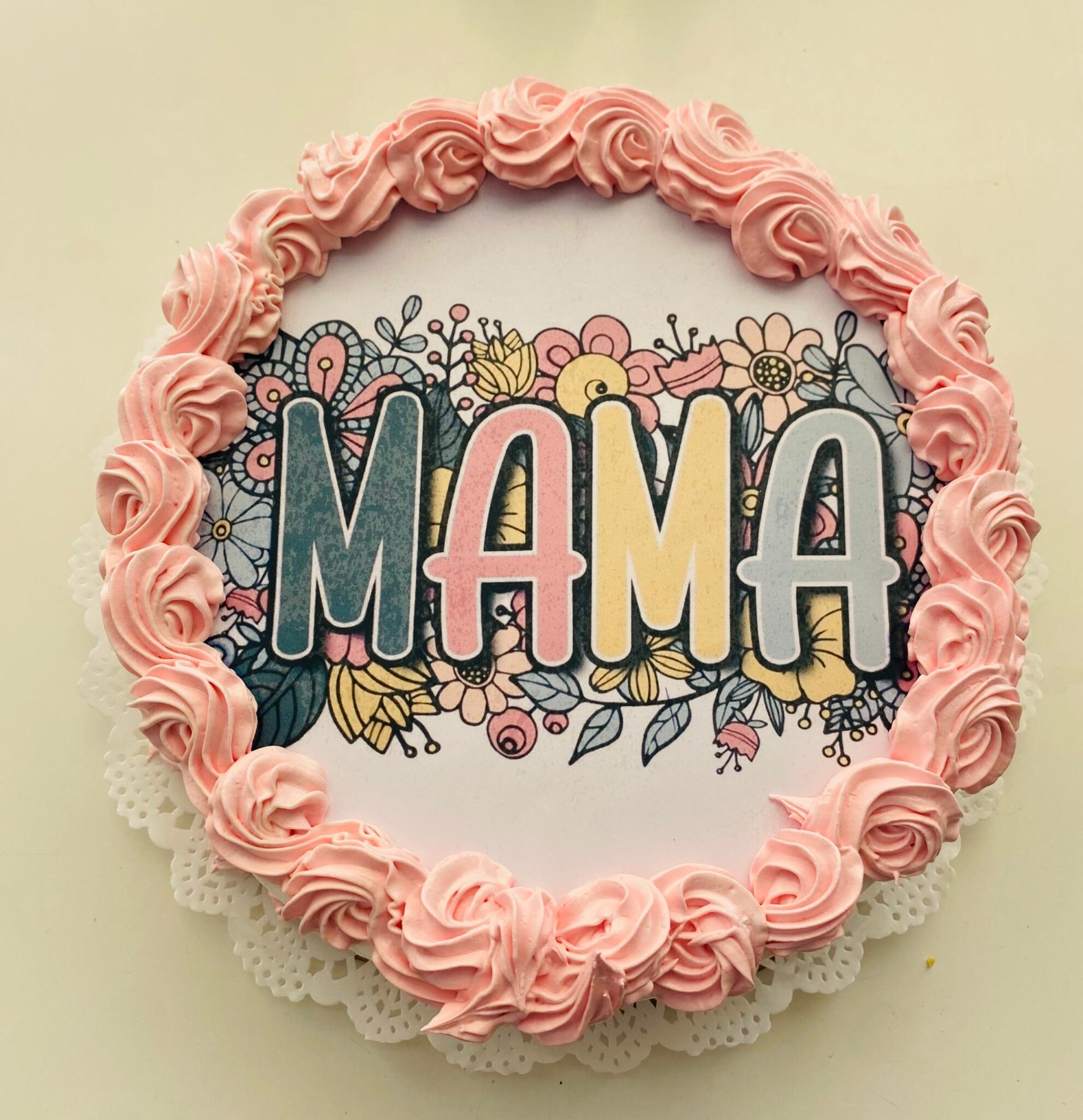Cake MAMÁ 2024 - Rey Envíos